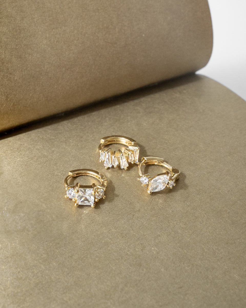 DIVINE Huggie Hoops Set in Gold– The Hexad